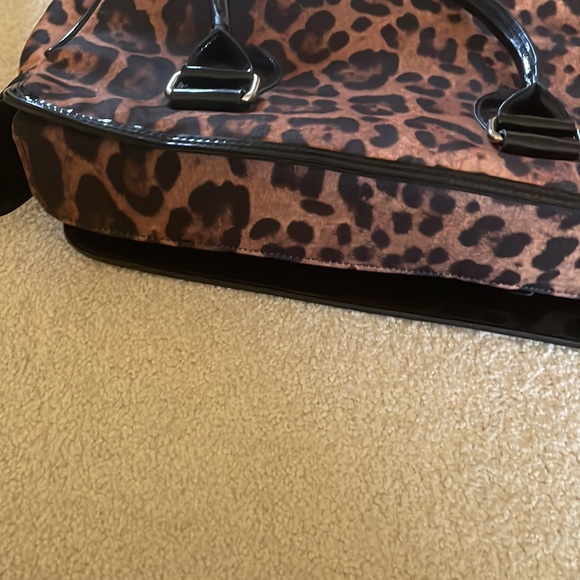 Toss Designs | Bags | Toss Designs Extra Large Boulevard Bag | Poshmark